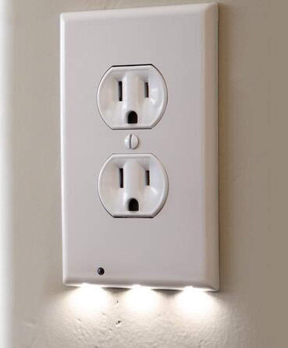 LED Wall Outlet Set: 2-Pack Outlet Wall Plate with LED Night Light ...