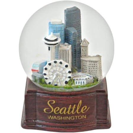 Amazon.com: Seattle Snow Globe Souvenir with Space Needle and Skyline ...