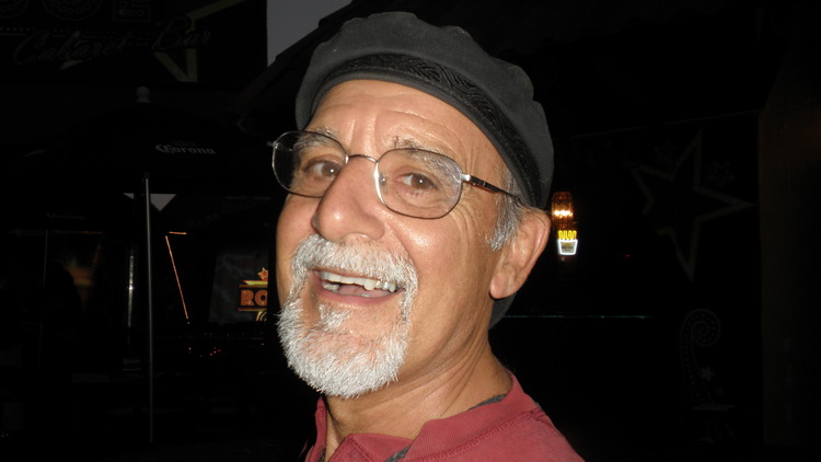 Amazon.com: Phil Chapman: books, biography, latest update