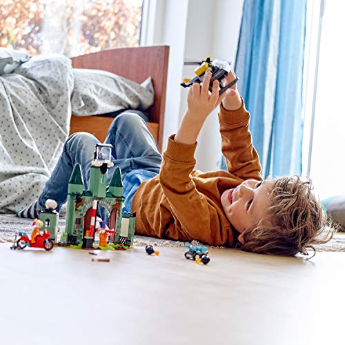 LEGO 76138 DC Batman 4+ Batman and The Joker Escape, Toys for Boys and ...