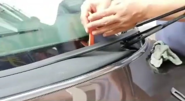 Watch Windshield Wiper Cowl Cover Trim Rubber Seal on Amazon Live