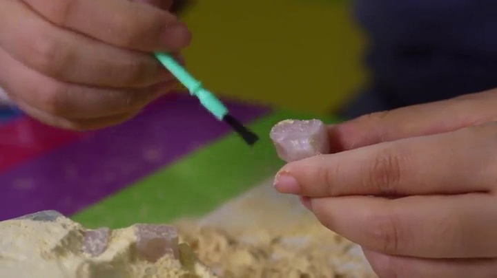 Watch 4M KidzLabs Crystal Mining Kit - DIY Geology Science Dig Excavate ...