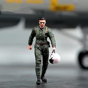 Amazon.com: SOUFORCE 1/48 Scale Miniature Figure Handsome Pilot Men ...