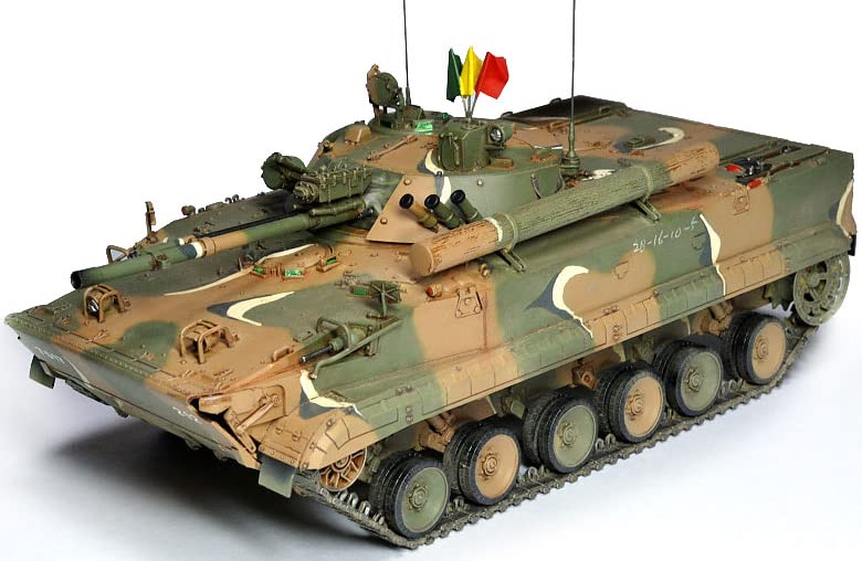 Academy 1/35 Scale BMP-3 IFV Tank Model Kit - Scale Model Kits Online Store