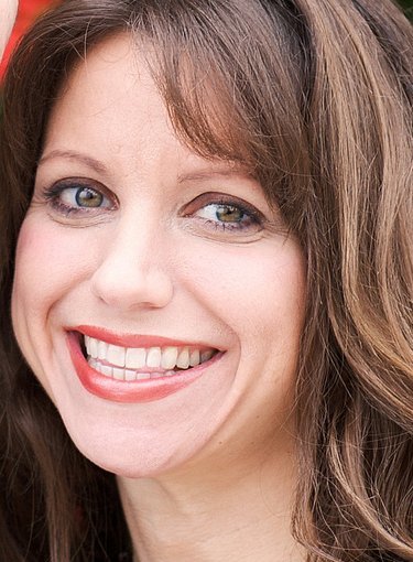 Amazon.com: Kelly Whiddon: books, biography, latest update