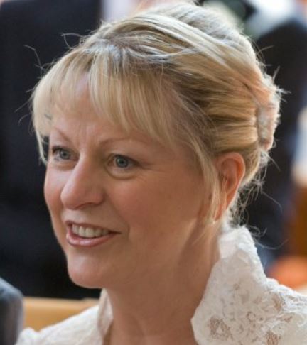 Amazon.co.uk: Pamela Graham: books, biography, latest update