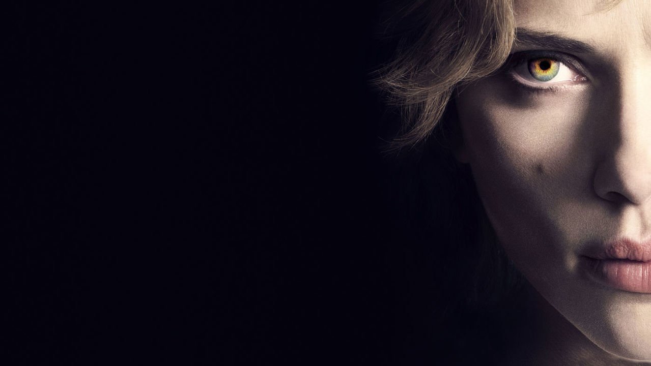 Lucy Poster Scarlett Johansson