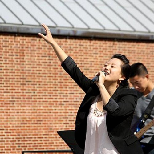 Amazon.com: How Deep the Father's Love : Sarah Kim: Digital Music