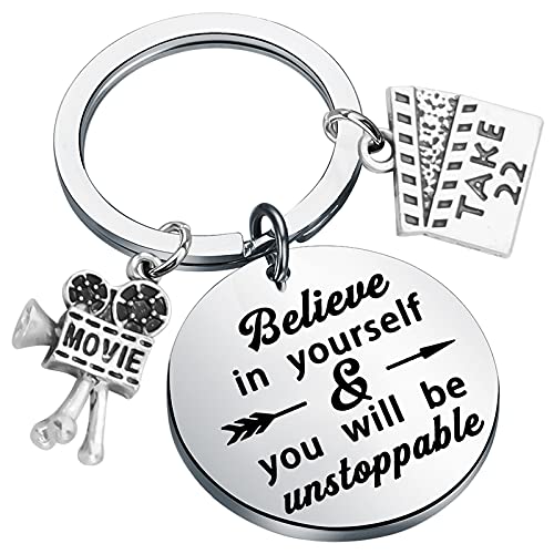 30 Gift Ideas for Film Producers - Gift Sitter