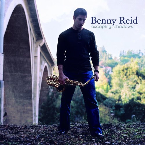 Amazon MusicでBenny ReidのEscaping Shadowsを再生する