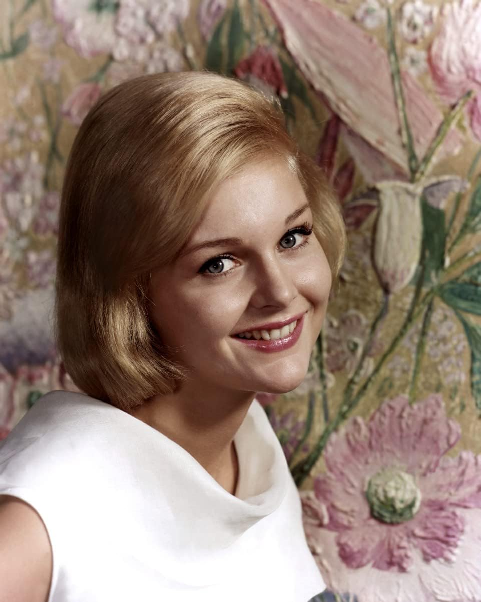 Amazon.com: worldphotographs Carol Lynley Carole Ann Jones 10 x 8 Photo ...