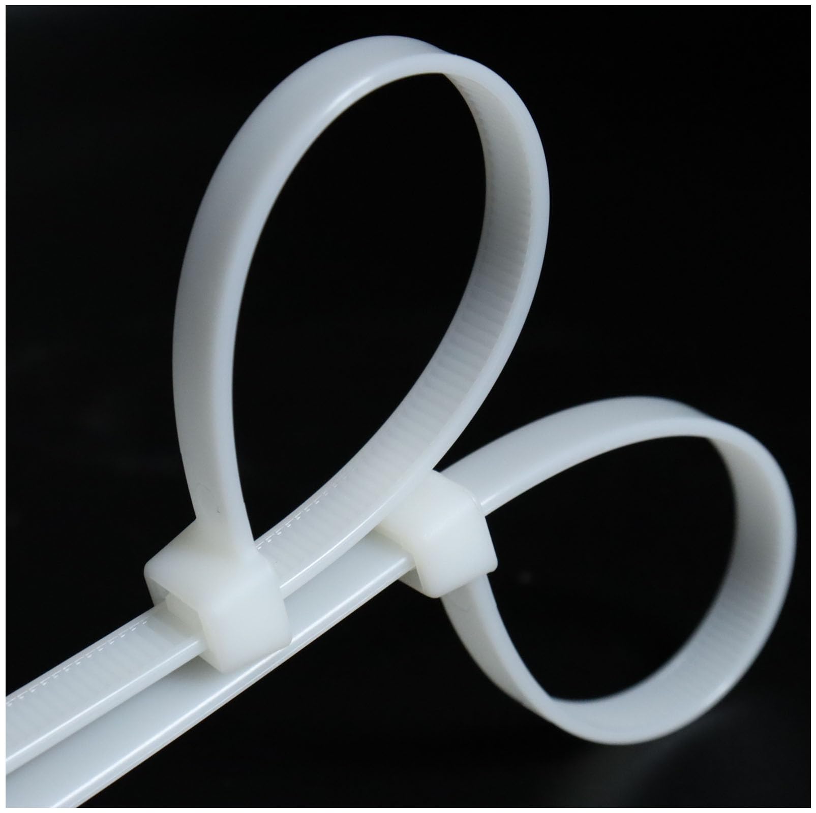 Amazon.com: QCSJALM White Zip Ties 18 inch long(100 pcs) PA66 thick UV ...