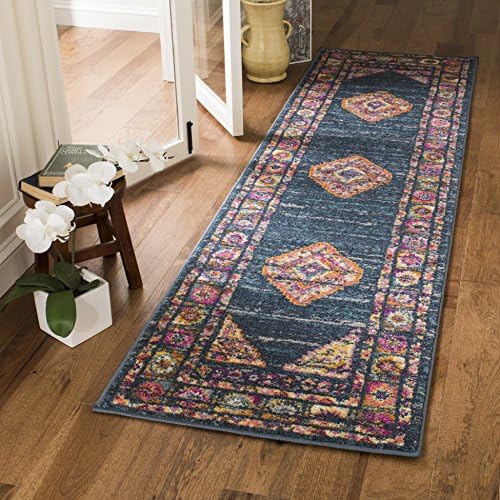 Amazon.com: SAFAVIEH Madison Collection Runner Rug - 2'2" x 8', Light ...