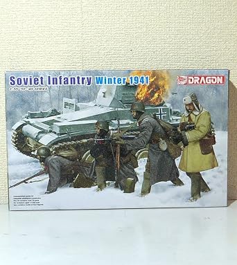 Amazon.co.jp: ドラゴン DRAGON 1/35 ソビエト 歩兵 1941年 冬WWⅡ 6744 冬季服 ライフル ミトン パン ...
