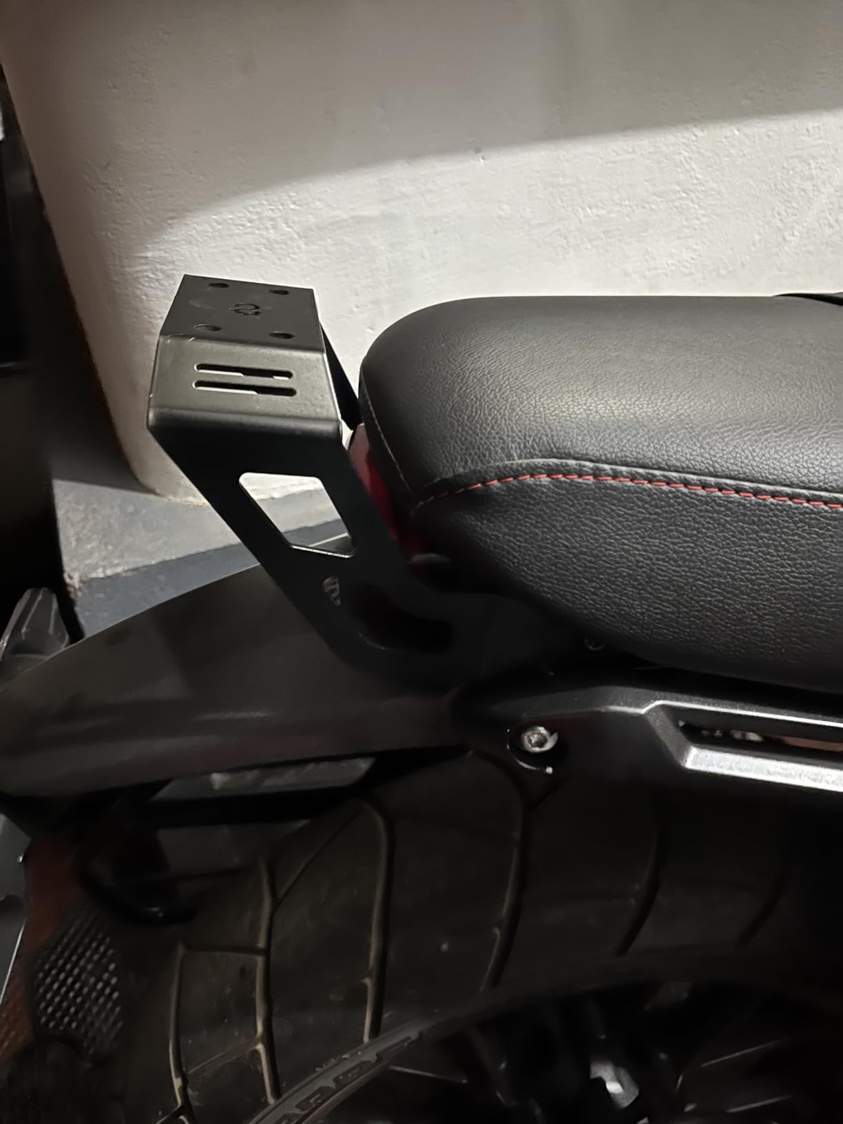 Auto Infinity Grab Rail Compatible With Honda CB350-RS (Black, Pack of ...