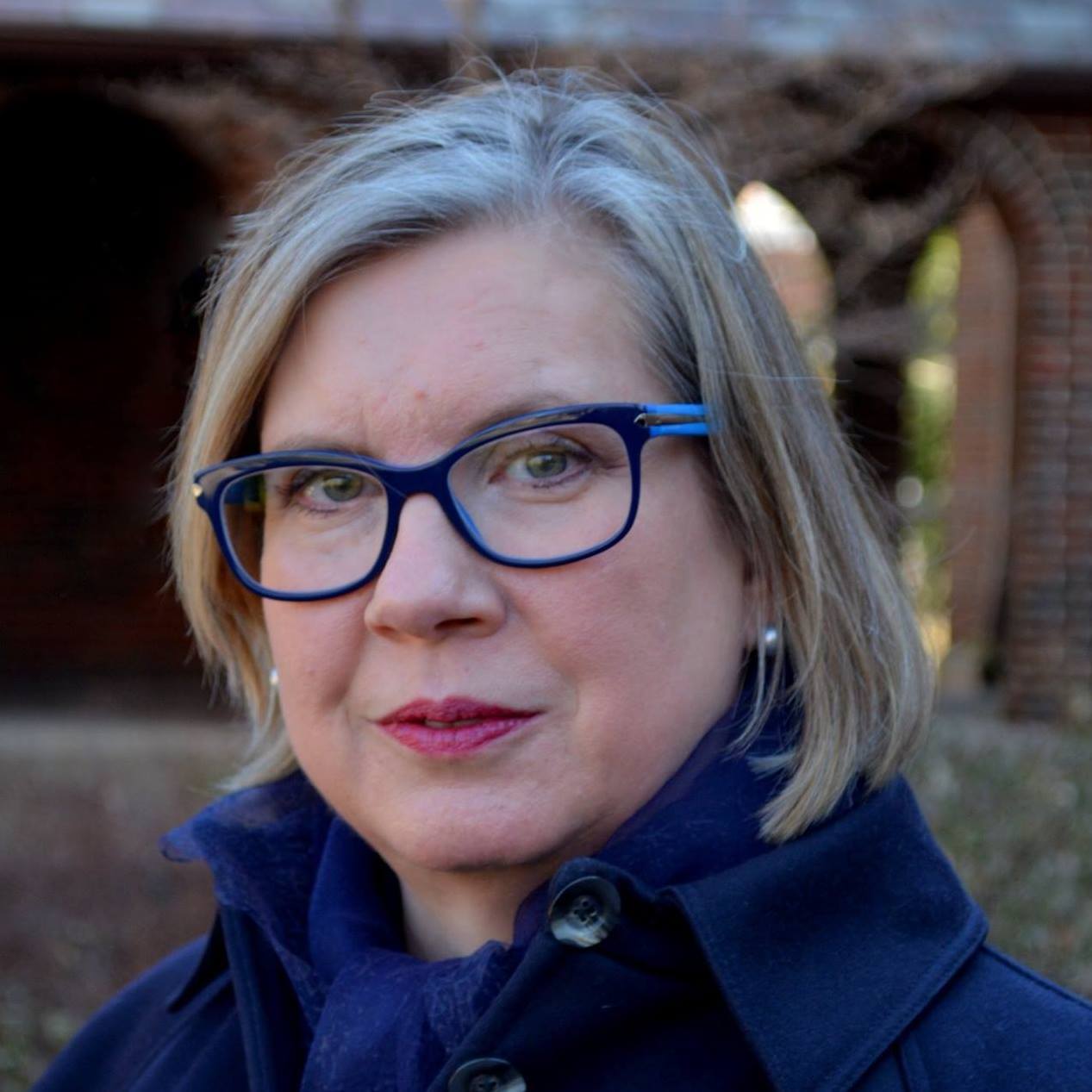 Amazon.com: Sally Stamper: books, biography, latest update