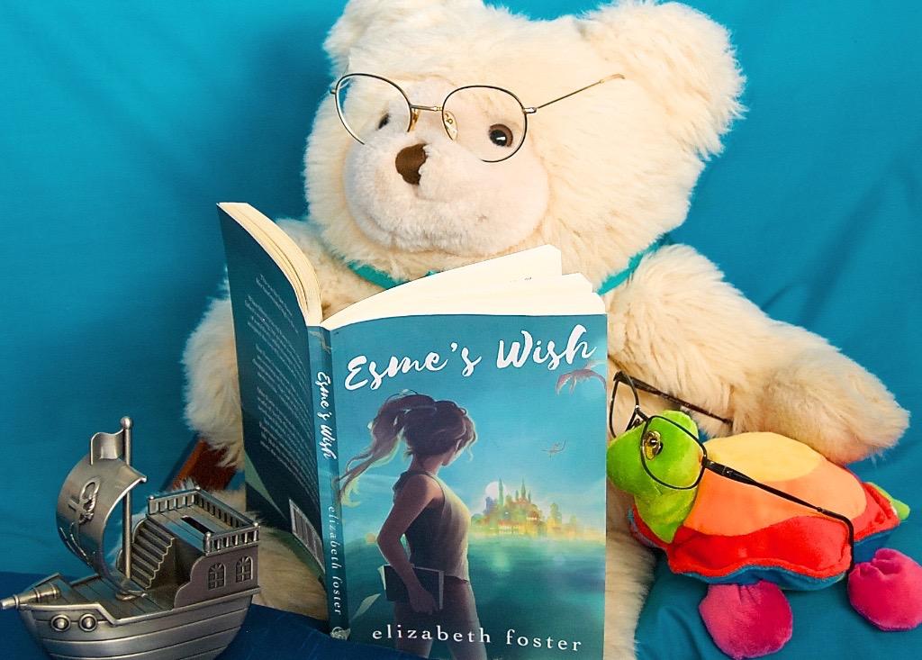 Amazon.com: Esme's Wish (Esme Trilogy): 9781925652246: Foster ...
