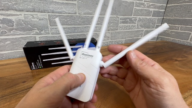 Watch Review of Baetaey Wifi Extender Signal Booster on Amazon Live