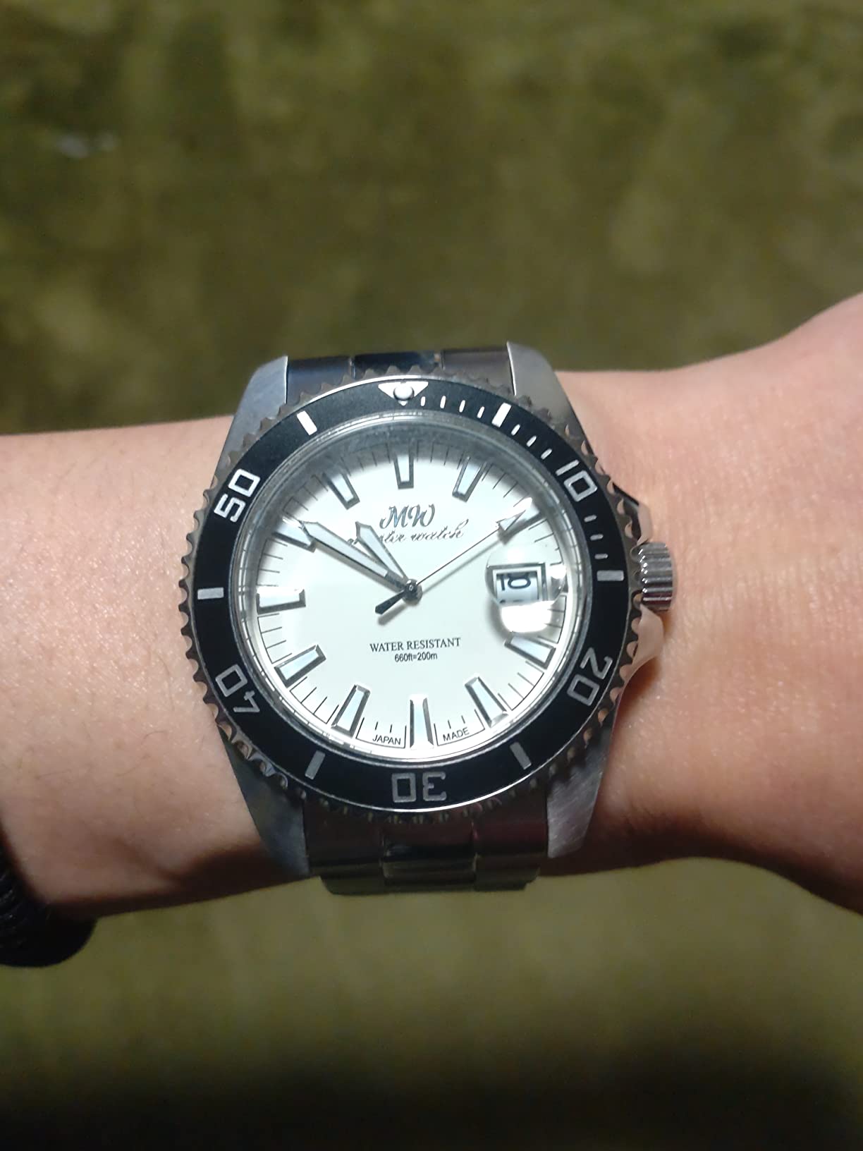 Amazon.co.jp: [マスターウォッチ] MASTER WATCH 腕時計 メンズ 日本製 ダイバーズウォッチ 20気圧防水 アイボリー ブラック MW009-IV : ファッション