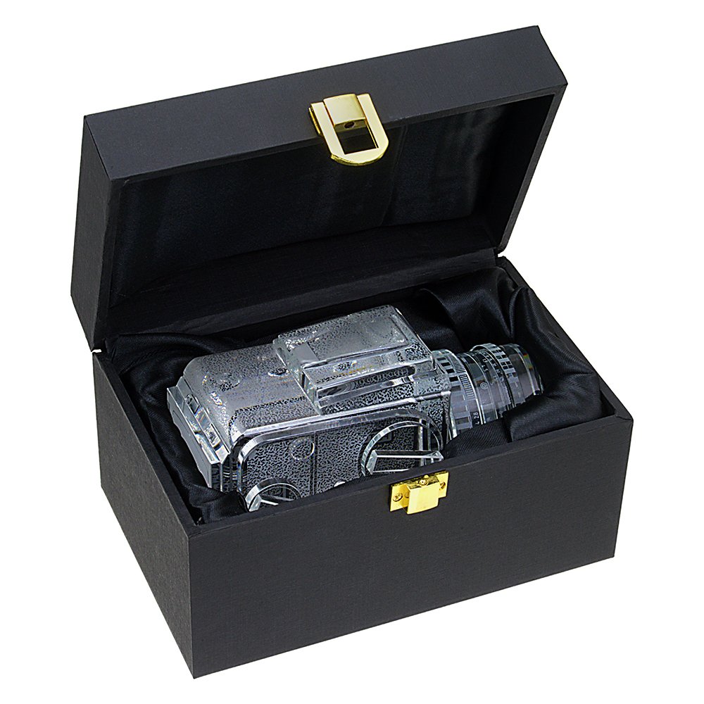 Snapklik.com : Fotodiox Crystal Medium Format Camera Display Model - 2/ ...