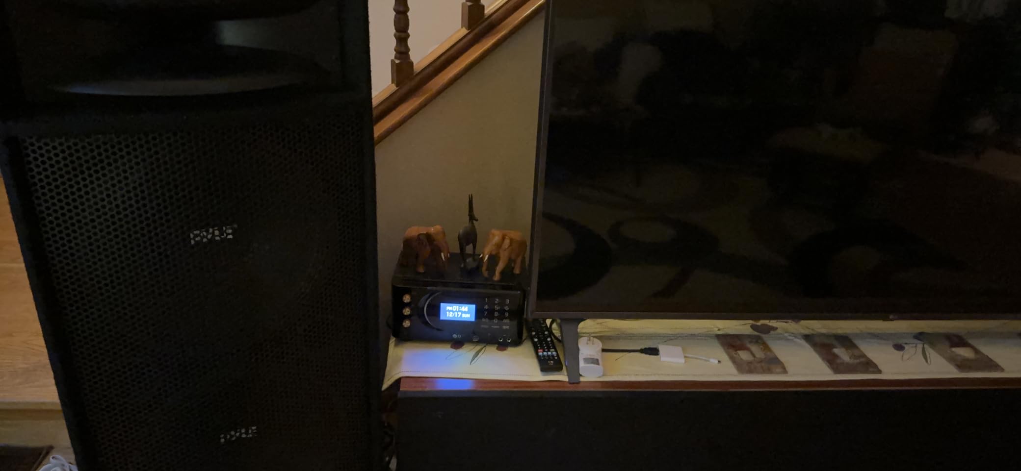 Amazon.com: TJ Taijin Media TKR-370HK Home Karaoke Machine + TM-G20 ...