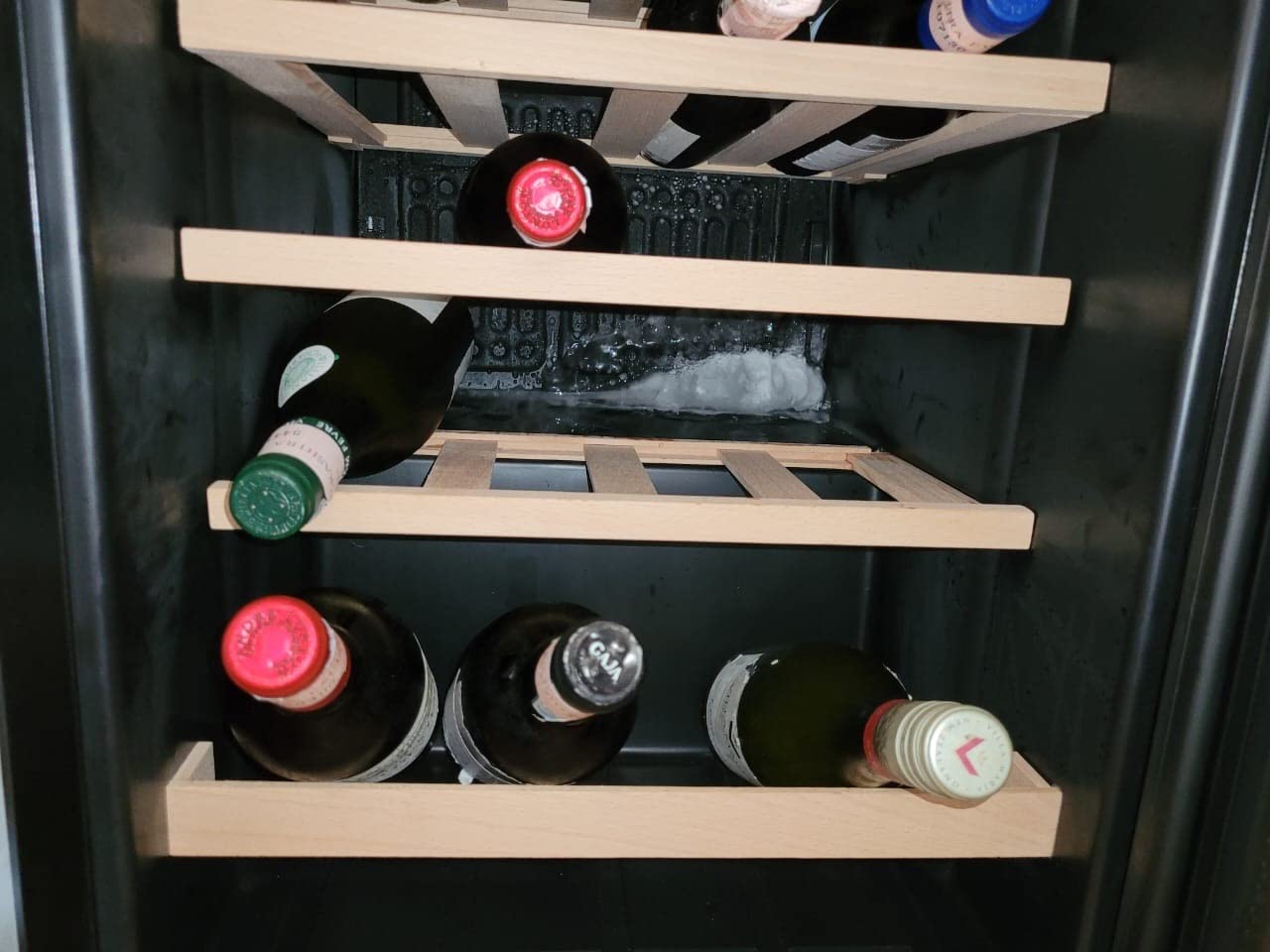 Kaff 50 L Single Door Desktop Fridge (KWC 62, Wine Cooler, Black ...