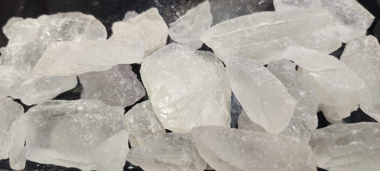 NutriVows Alum Stone | Fitkari | Crystal White Stones (400 G) : Amazon ...