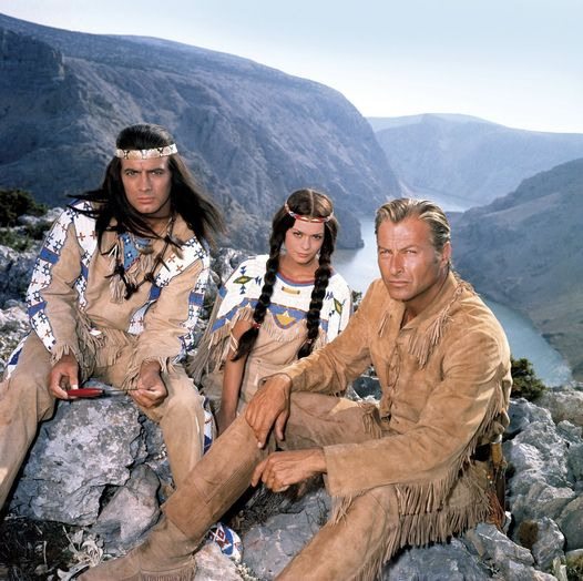 Winnetou I-III [VHS] : Lex Barker, Pierre Brice, Ralf Wolter, Harald ...
