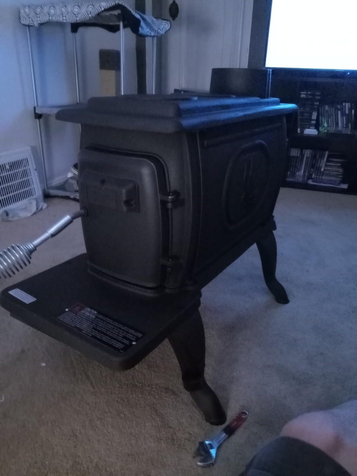 $32/mo - Finance US Stove US1269E 900 Sq. Ft. Log Wood Cast Iron Stove ...