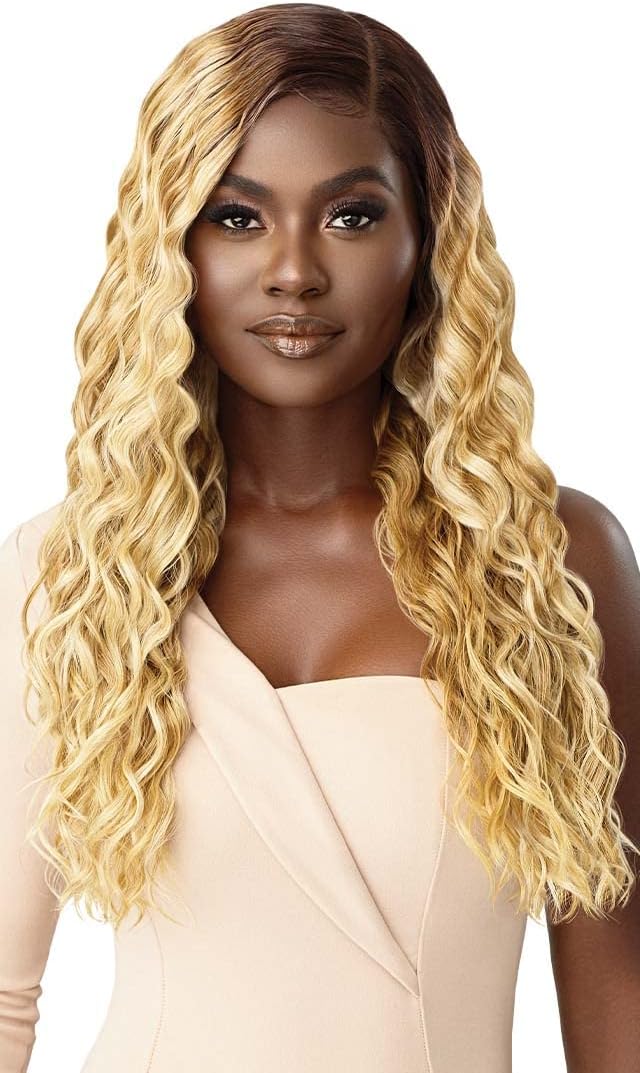 Amazon.com : Outre Melted Hairline HD Lace Front Wig VANYA (DR GINGER ...