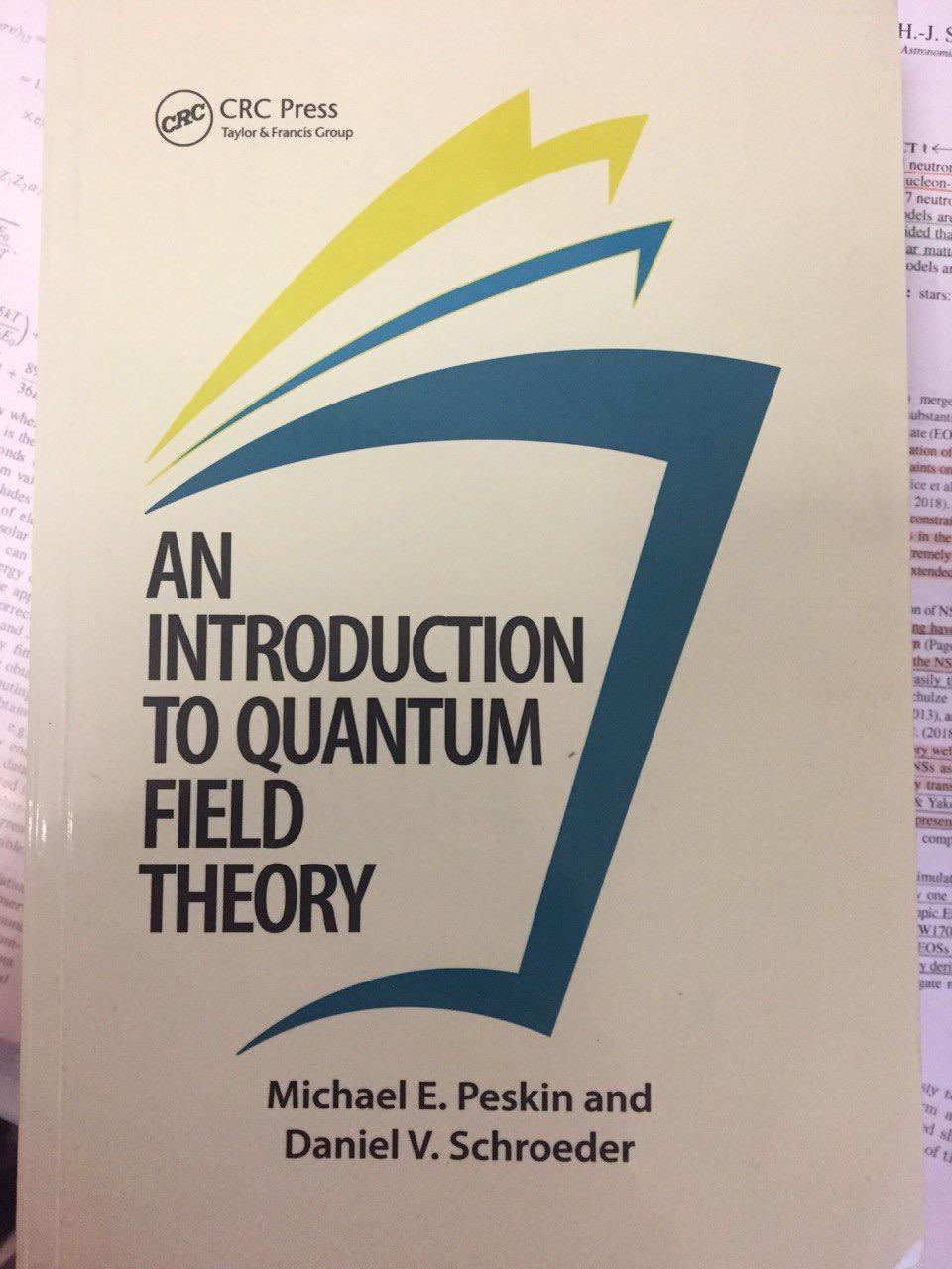 Amazon.it: An Introduction To Quantum Field Theory - Peskin, Michael E ...