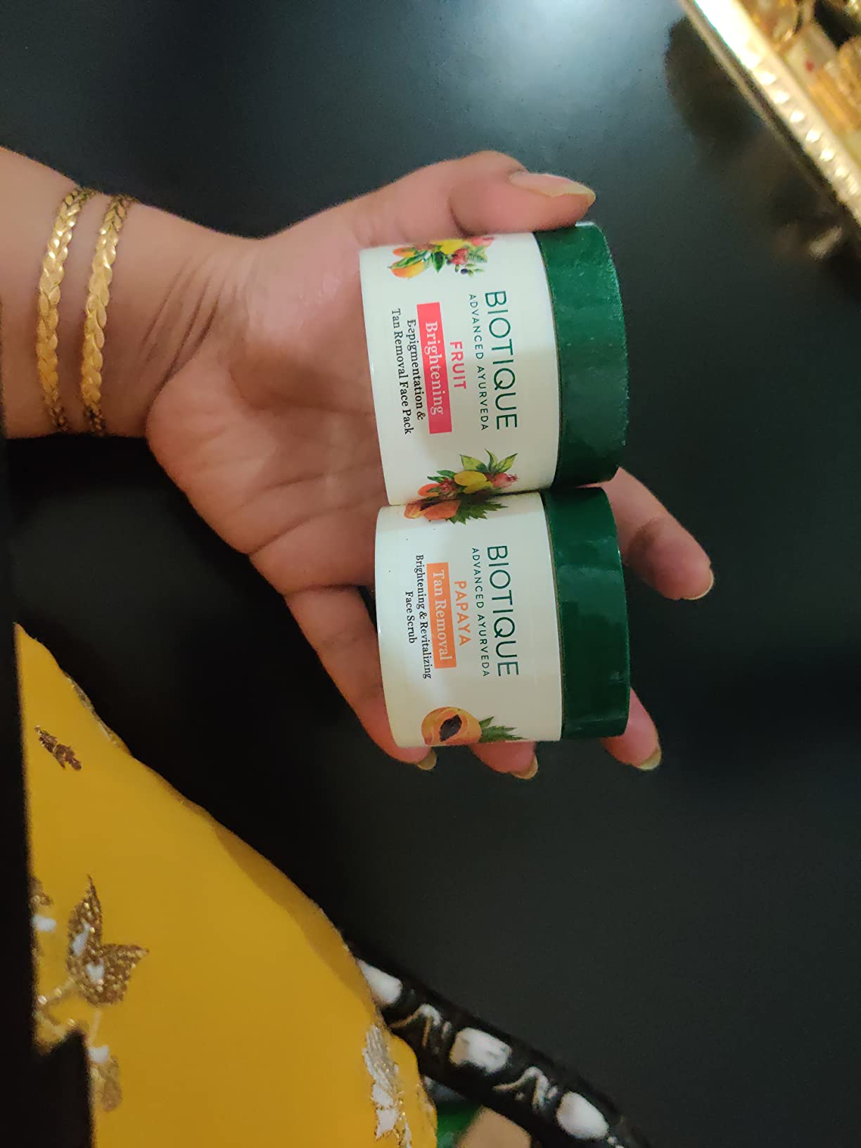 Biotique Bio Fruit Whitening And Depigmentation & Tan Removal Face Pack ...