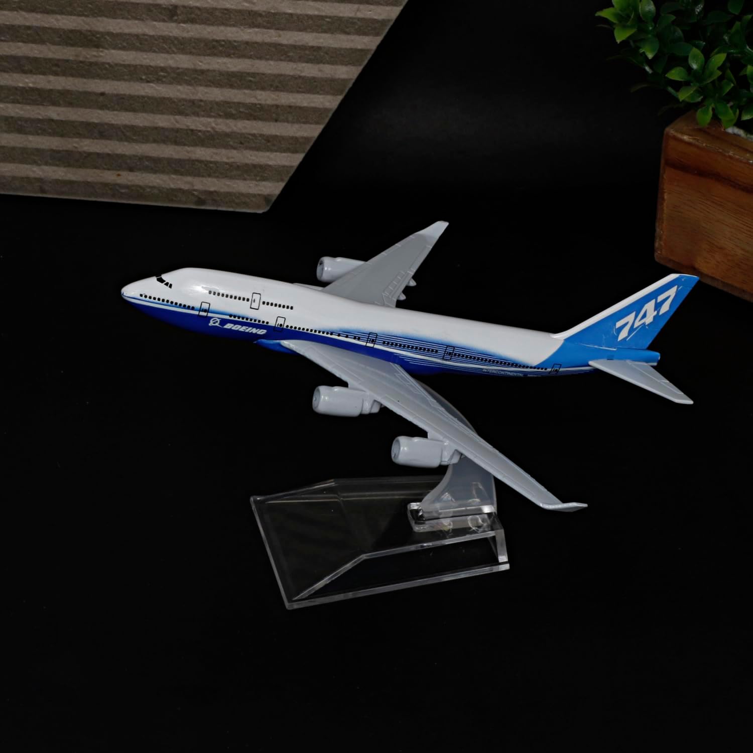 ARTVARKO Aeroplane British Airways Air Airlines Scale Model Die Cast ...