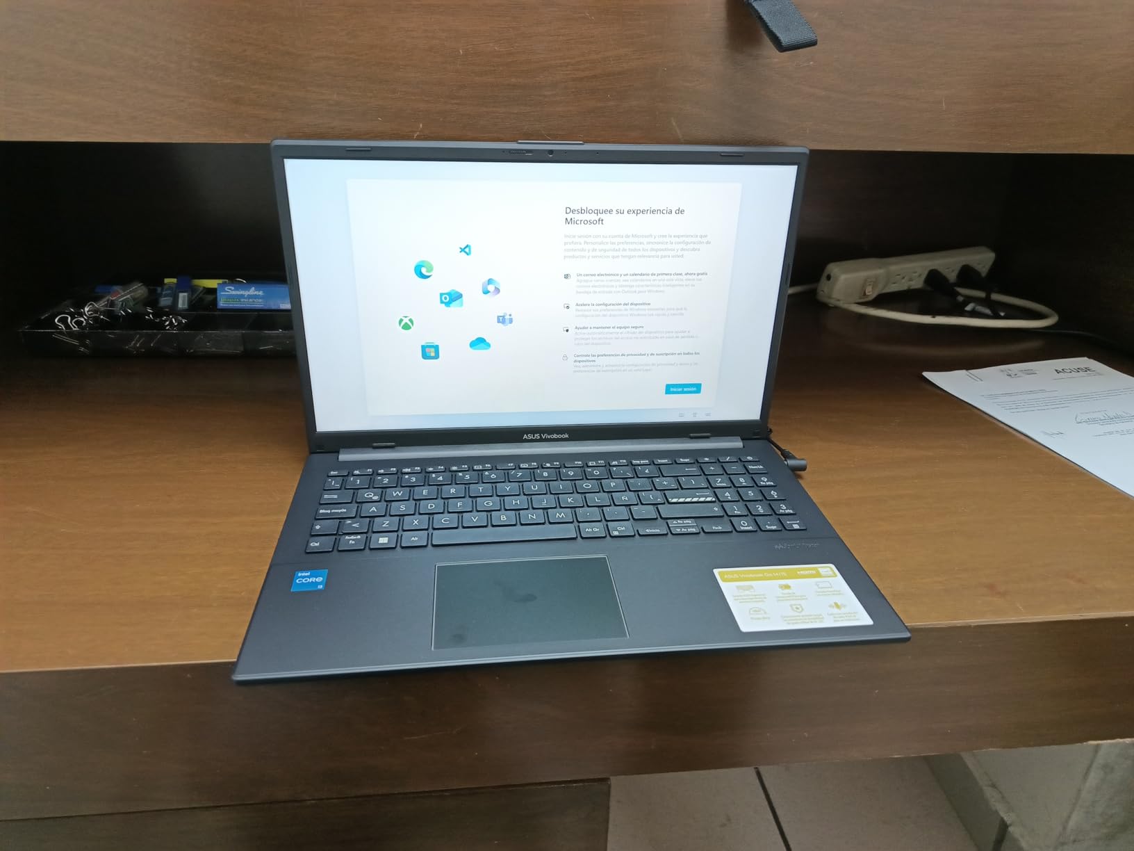 ASUS Vivobook Go 15/E1504GA-NJ335W/Intel Ci3-8 Nucleos/8GB RAM/256GB ...