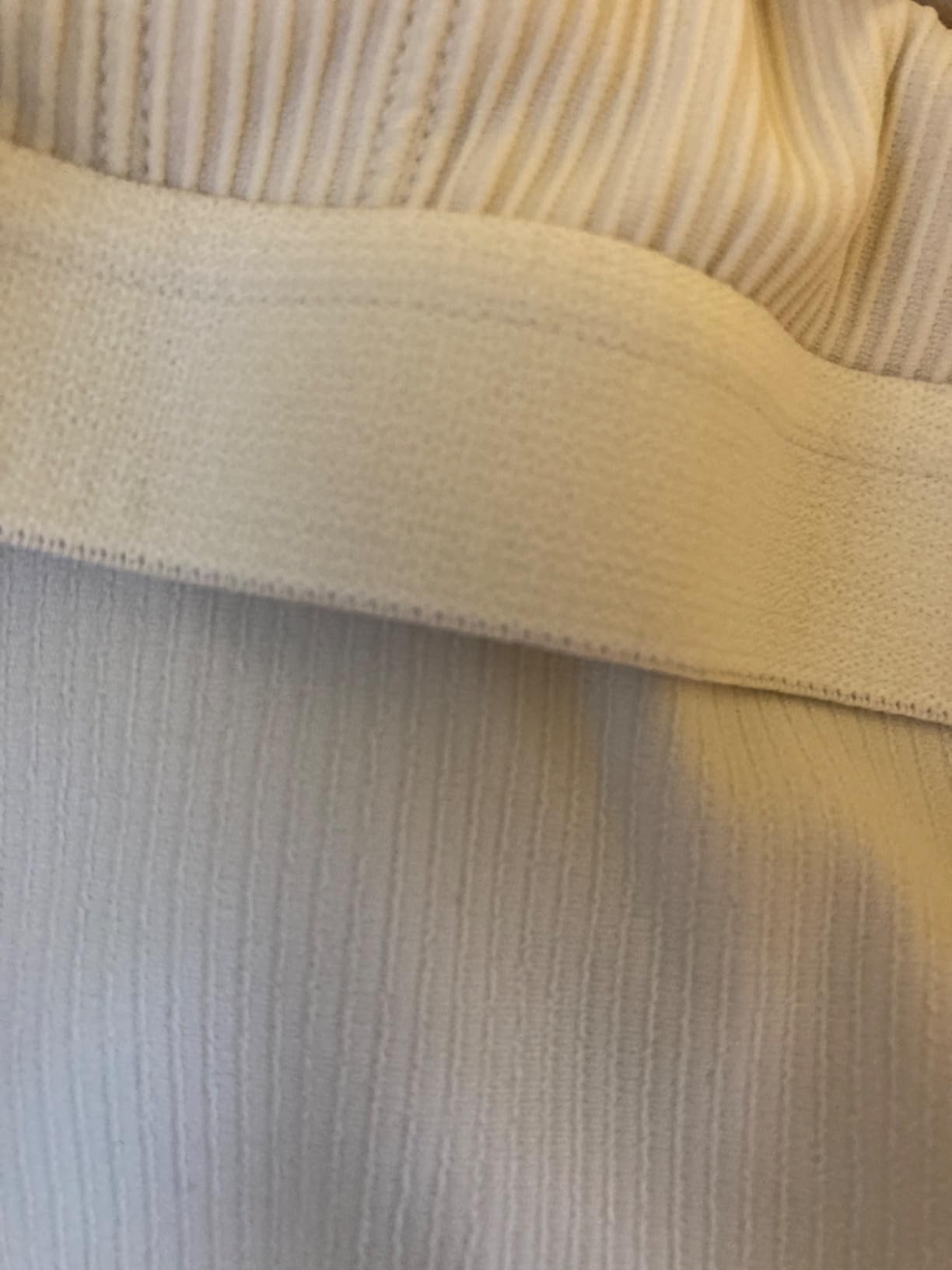 Amazon | [IRCOLVE] ヨガウェア トップス カップ付き スポーツブラ 揺れない レディース ヨガ ブラトップ ノンワイヤー 和装 ブラジャー カップ付きタンクトップ ブラ付き ...