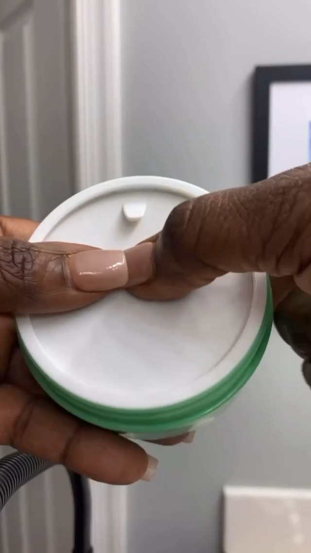 Watch These soothing under eye gel masks smell and work great on Amazon ...