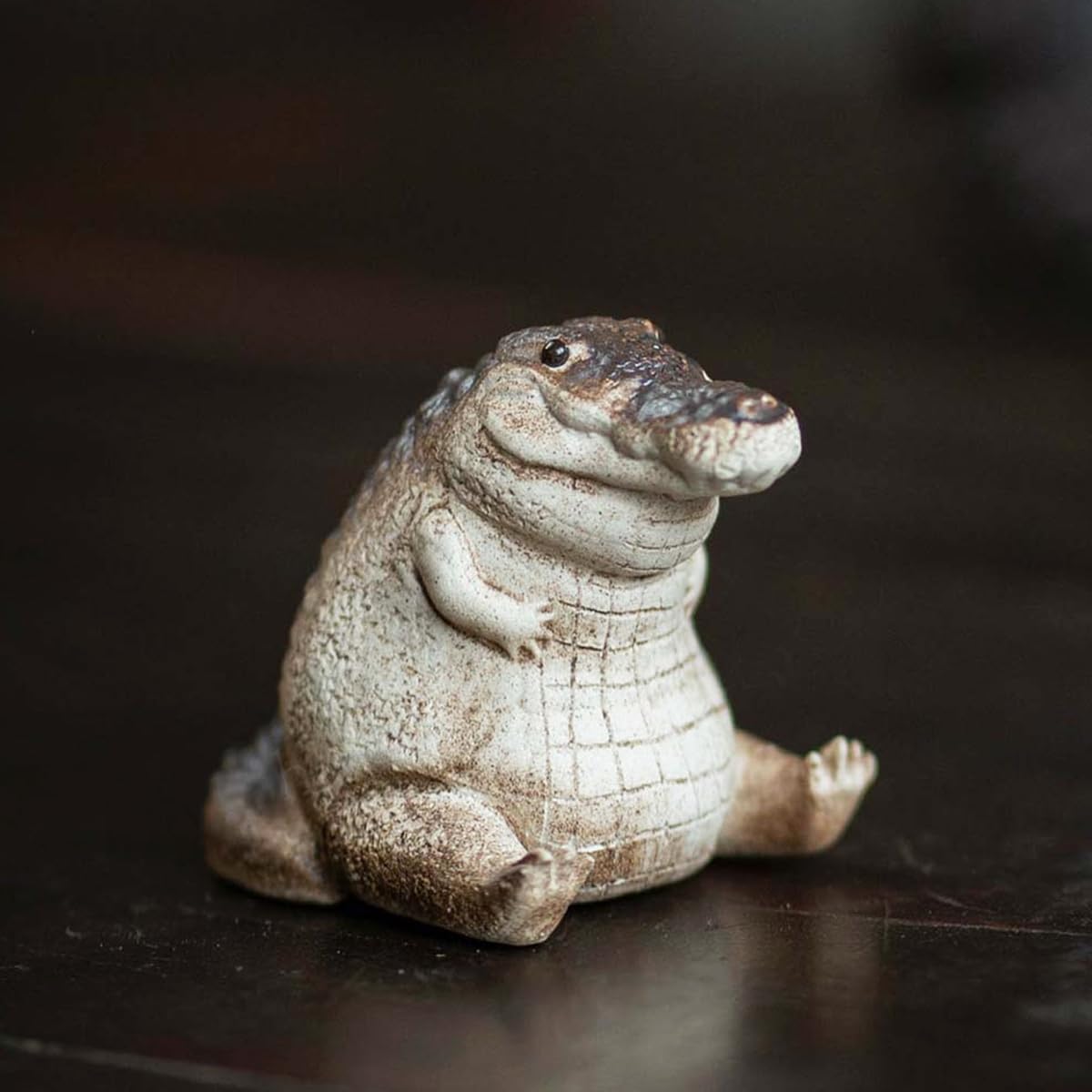 Amazon.com: SHINCULSUN Chubby Crocodile Baby Tea Pet Figurine Tea Set ...