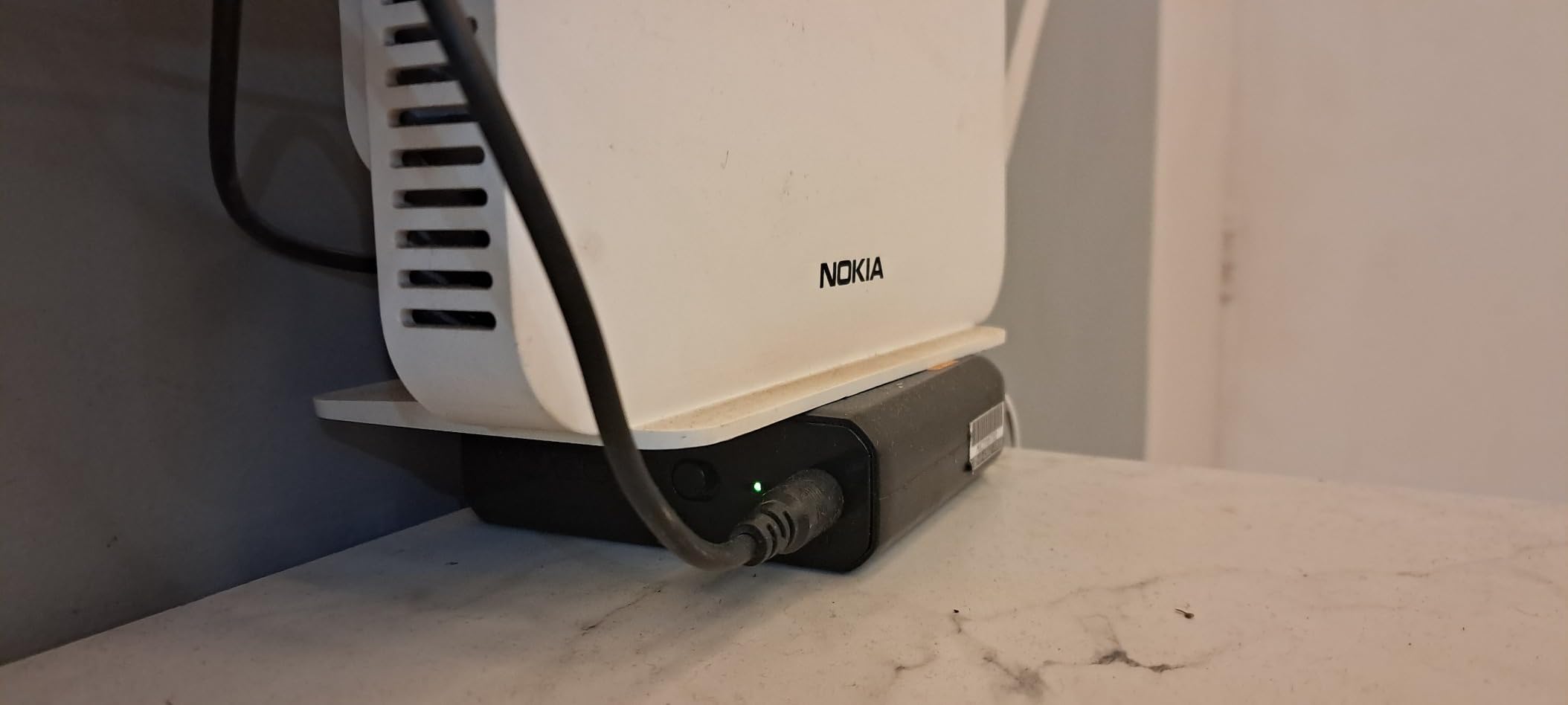 Cuzor Mini UPS for 12V WiFi Router | Backup up to 5 Hours | 2x2900 mAh ...