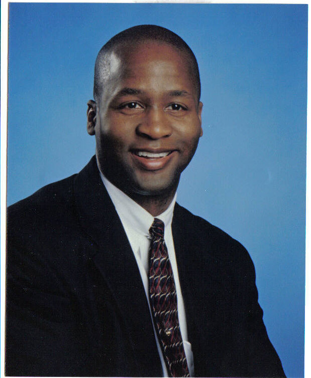 Amazon.com: Roy Kitchen: books, biography, latest update