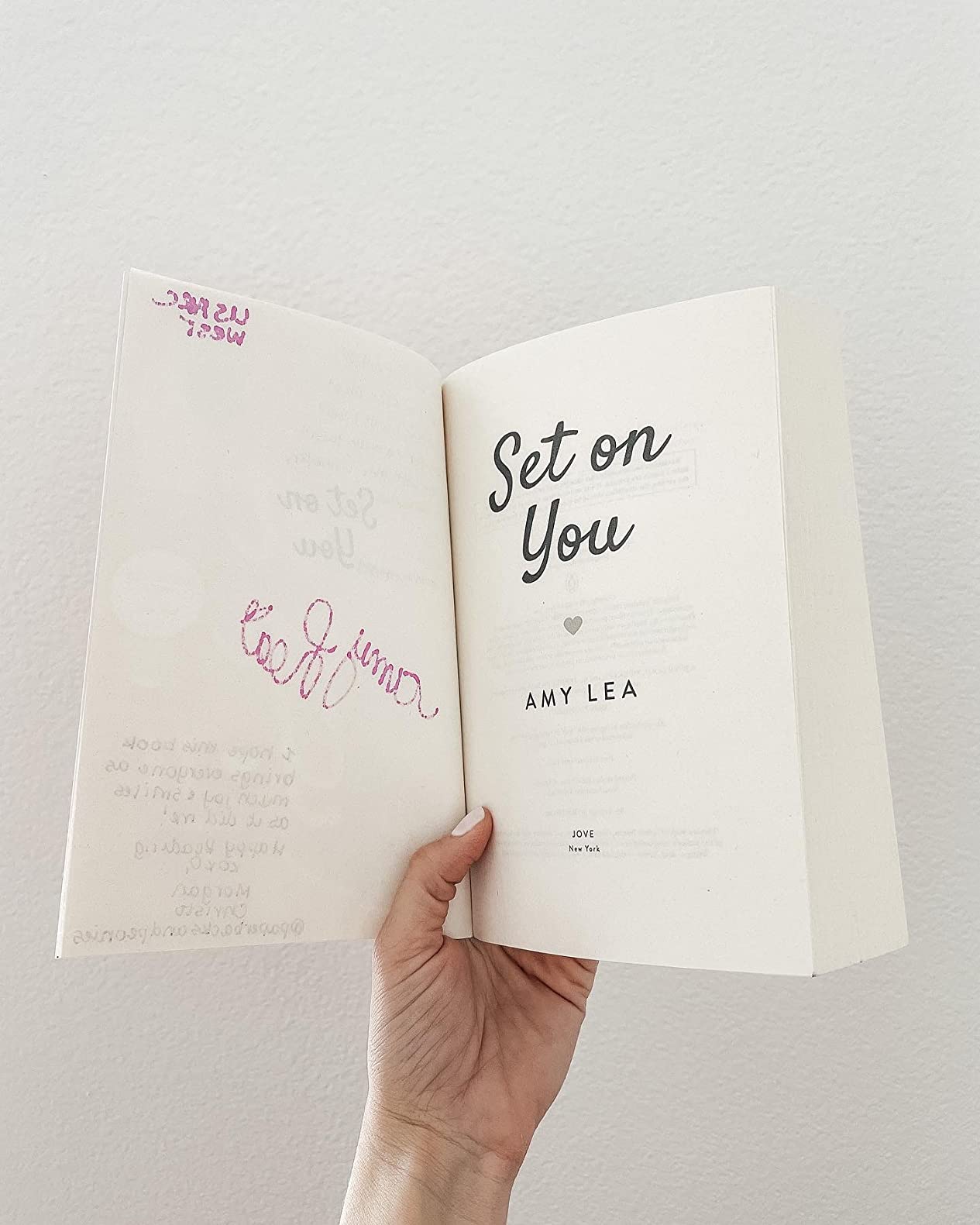 Amazon.com: Set on You (The Influencer Series): 9780593336571: Lea, Amy ...