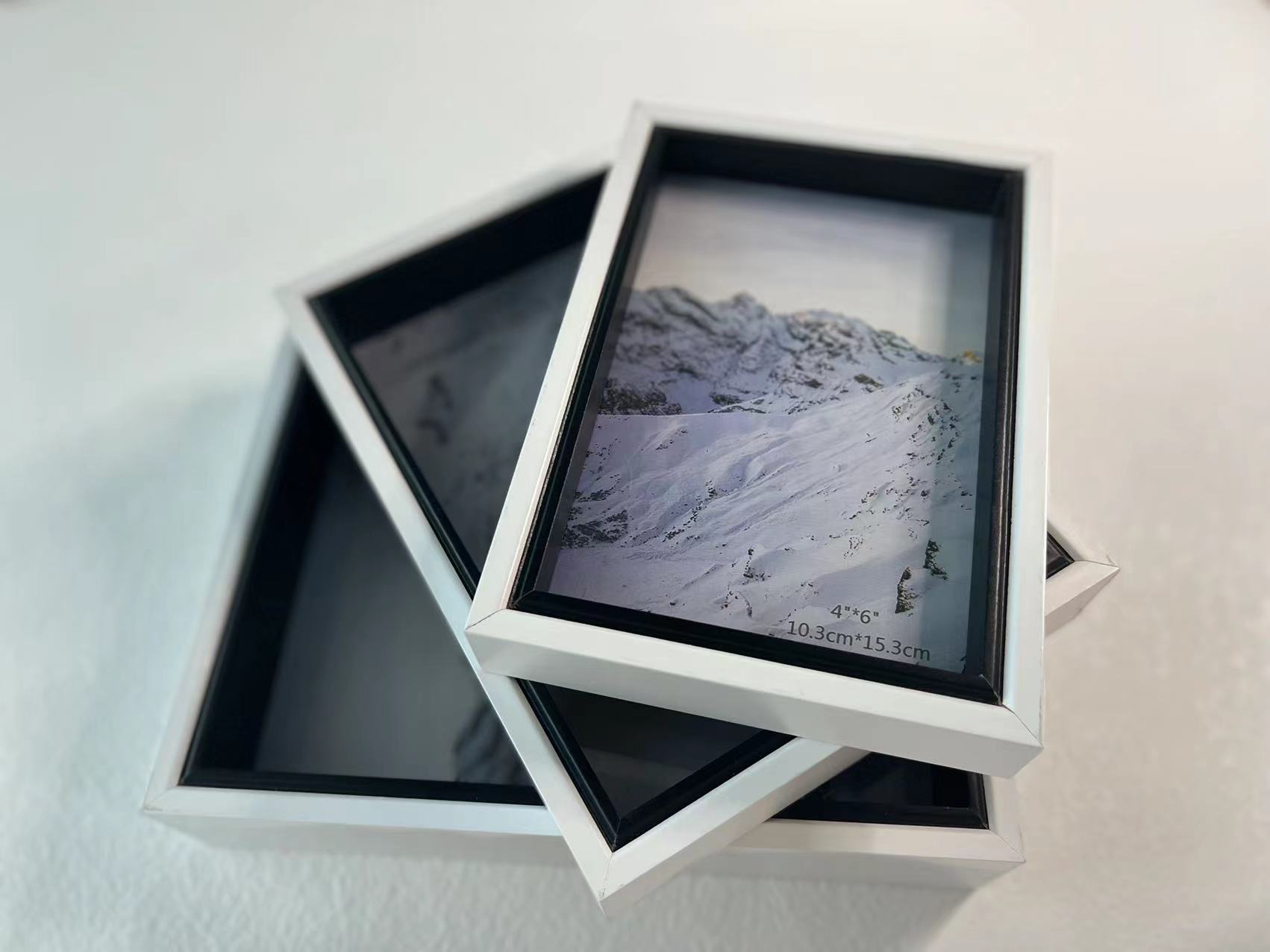 Watch Deep Photo Frames Set on Amazon Live