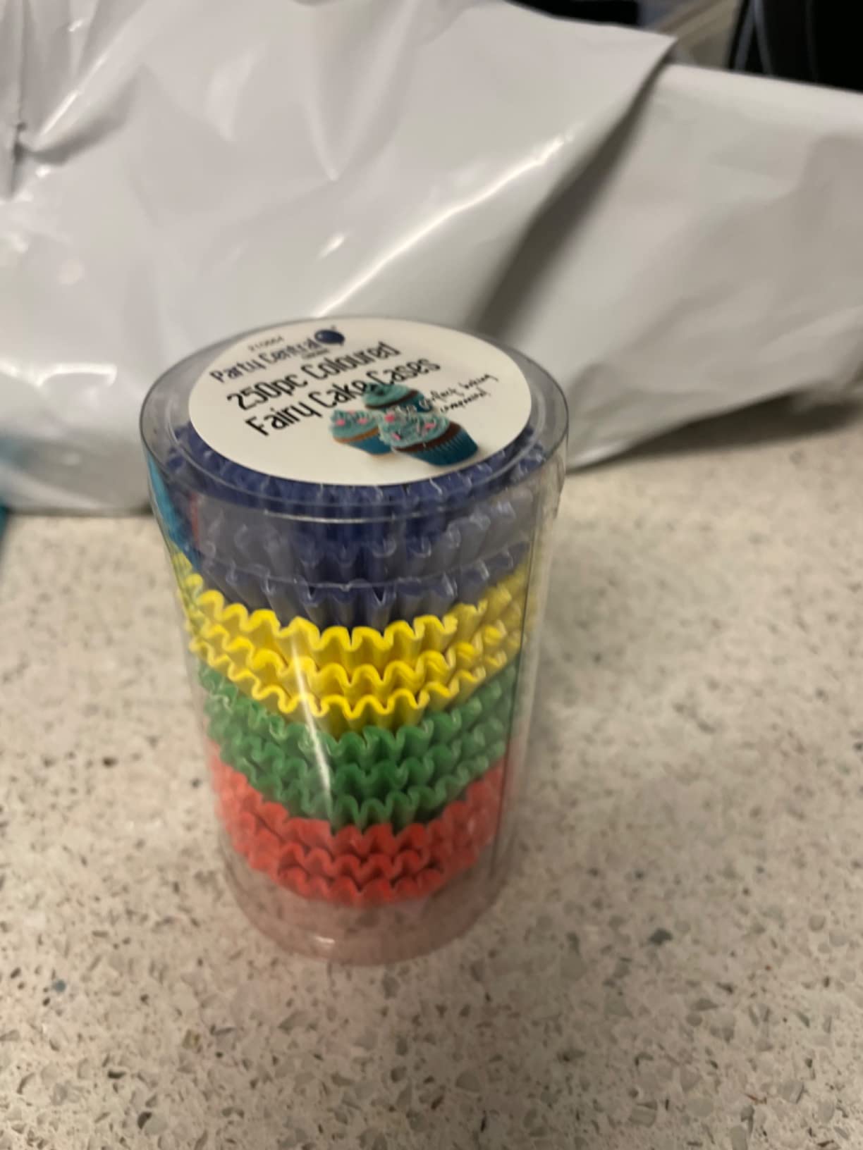 Party Central Mini Fairy Cupcake & Muffin Cases (Pack of 250): Cupcake ...