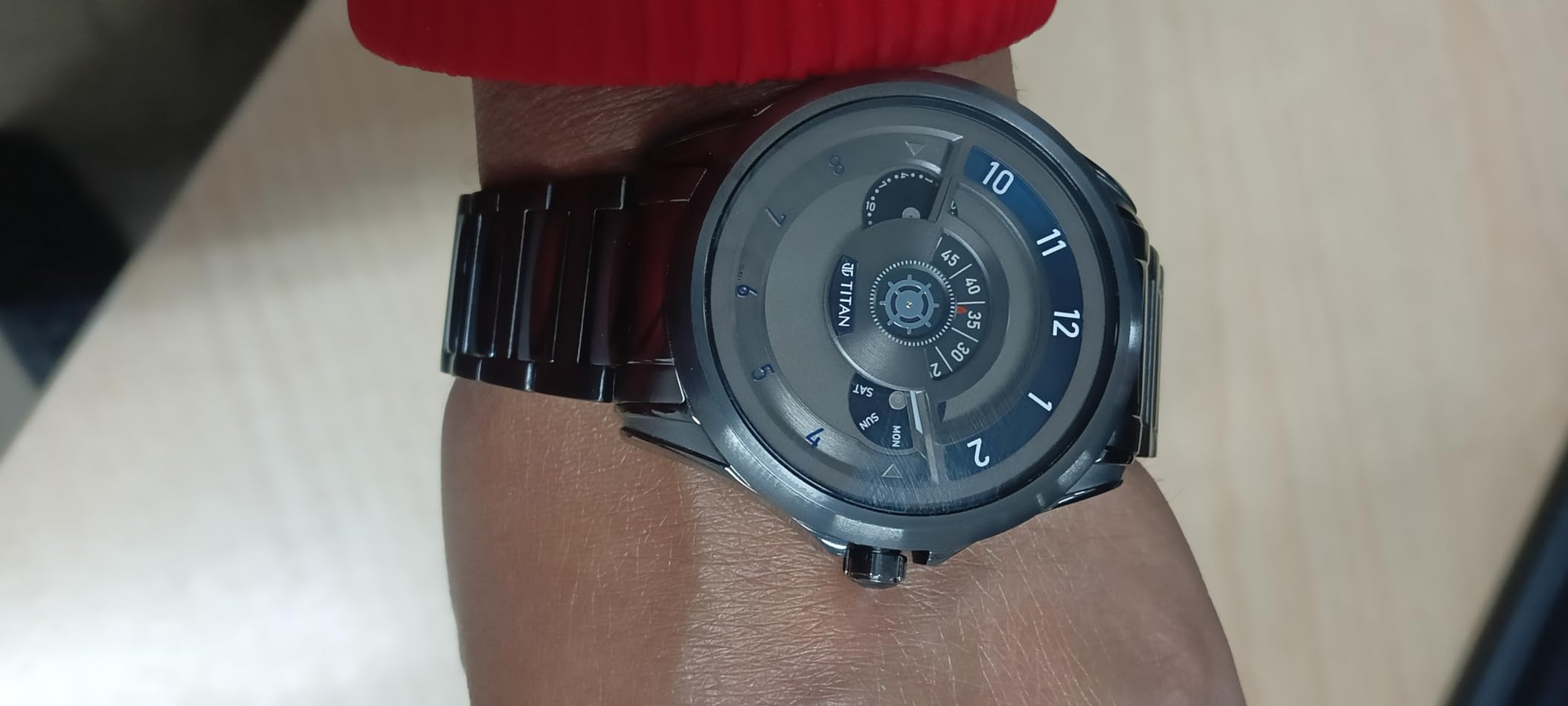 Titan Men Stainless Steel Analog Gray Dial Watch-1830Qm01, Band Color ...