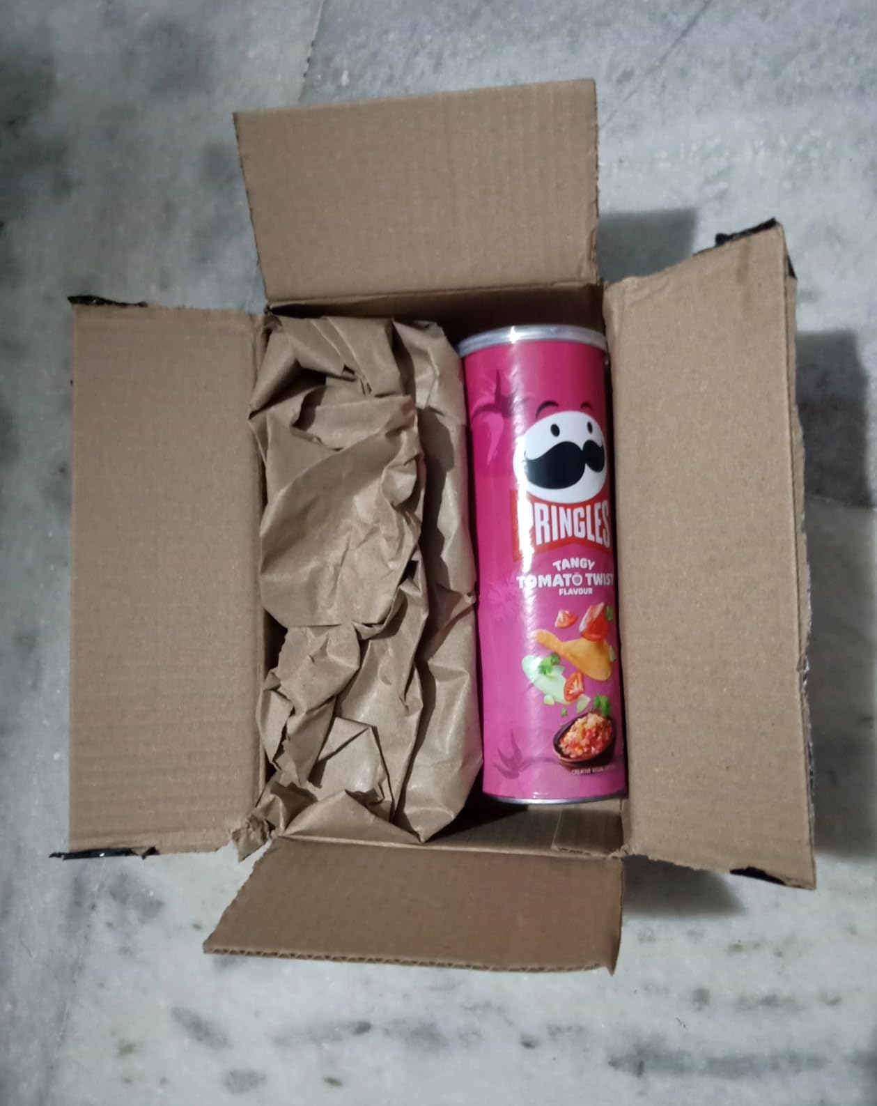 Pringles Tangy Tomato Twist 102 Gram | Potato Chips | Tangy Tomato With ...