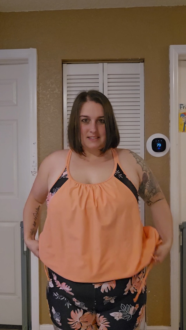 Watch Comfortable and flattering great plus size swimsuit on Amazon Live