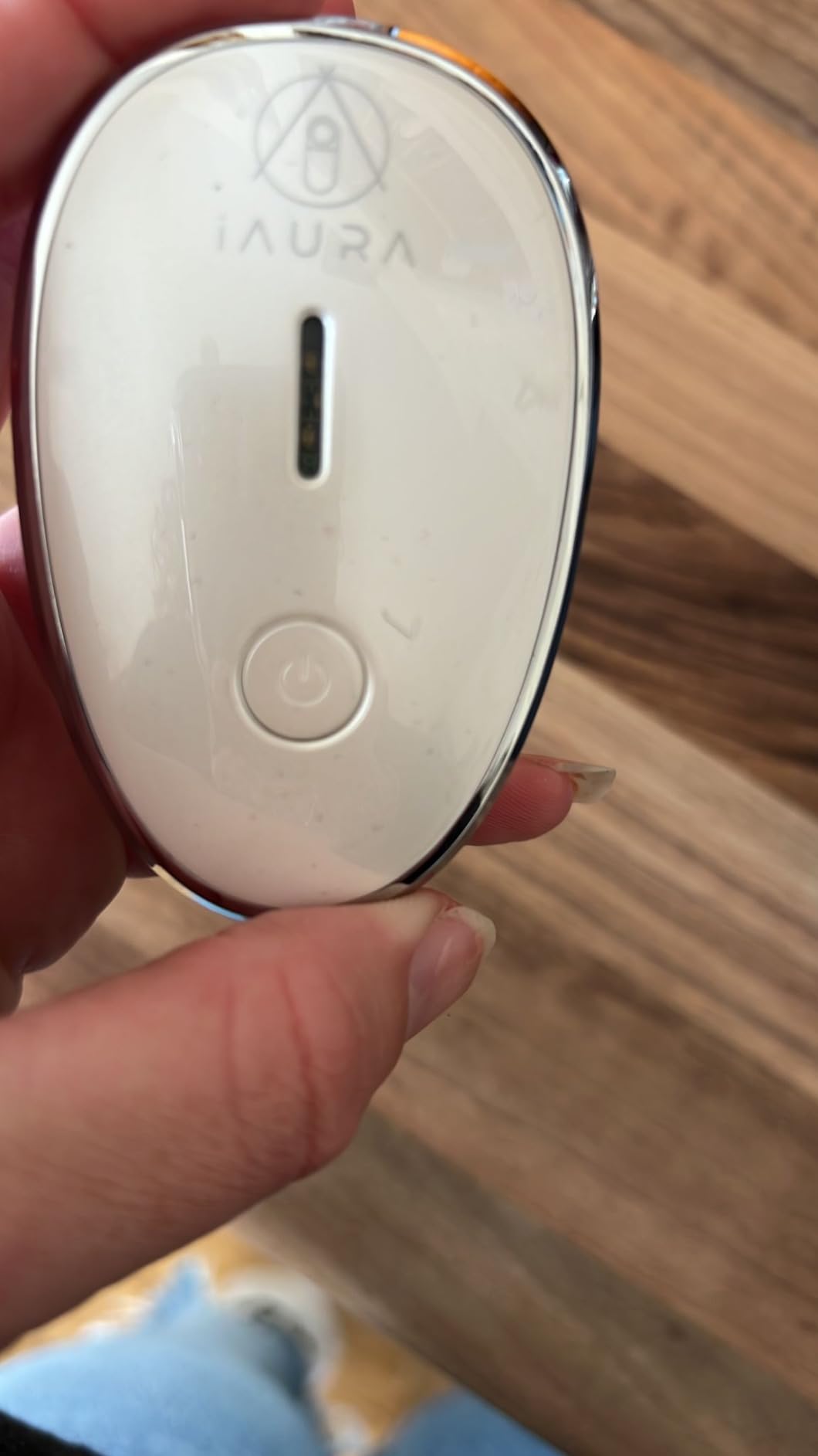 iAURA LUX Microcurrent 3D Facial Roller - Electric Face & Neck Lift ...