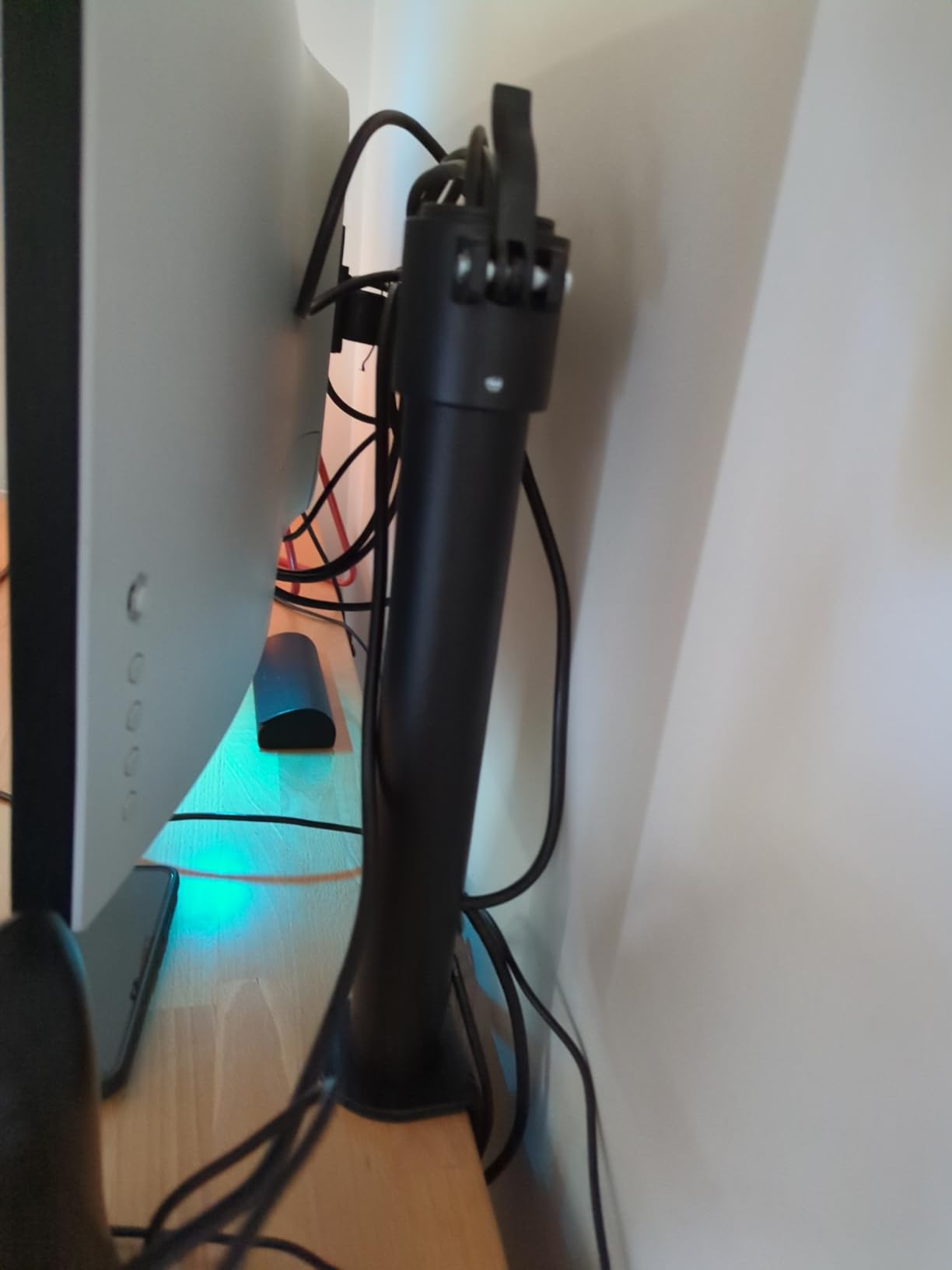 Amazon Basics Single Computer Monitor Stand – Height Adjustable Desk ...