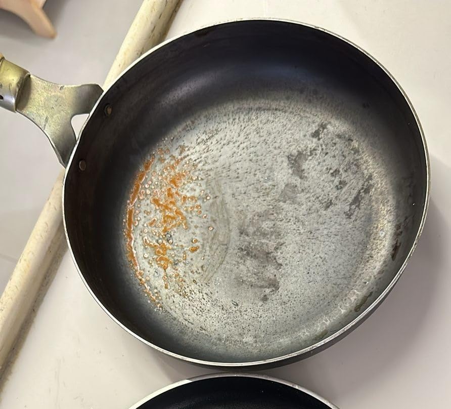 Buy MK KITCHENWARE Pre-Seasoned Iron Fry Pan with Wooden Handle,Medium ...