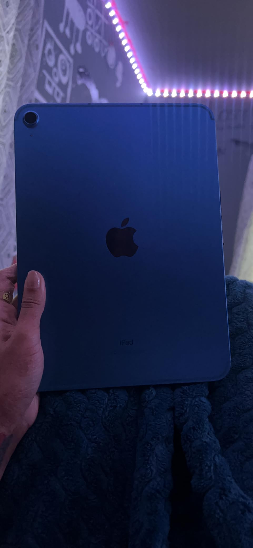$15/mo - Finance 2022 Apple iPad (10.9-inch, Wi-Fi, 256GB) - Blue ...