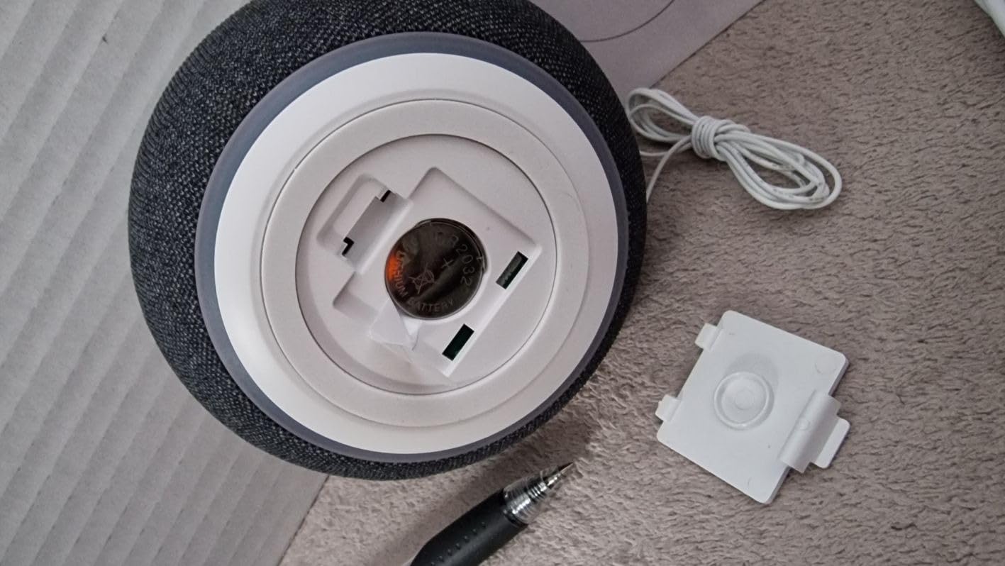 REACHER Auto Dimmable Alarm Clock Radio for Bedrooms, Improved ...